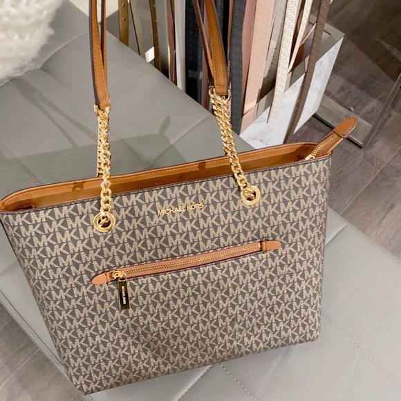 Michael Kors | Bags | Michael Kors Jet Set Medium Chain Tote In ...